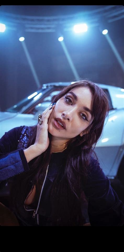 Pin Di 𝐒𝐞𝐥𝐞 ᥫ᭡ Su ᥲ R T I ᥉ T ᥲ ᥉