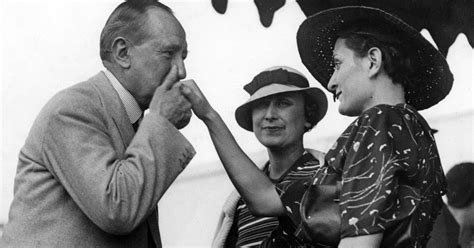 Galeazzo E Benito I Fantasmi Di Edda Ciano Mussolini In Un Libro Sulla