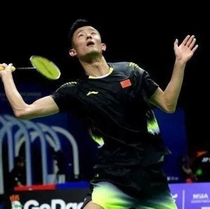羽毛球技巧稳接下压球 轻松掌握主动权 手腕 球拍 前臂