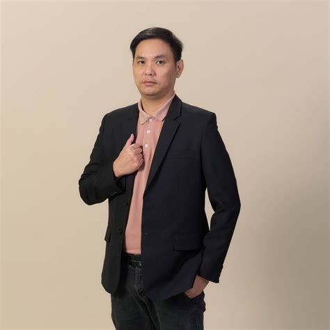 ผู้ช่วยศาสตราจารย์ ดร สมเกียรติ น่วมนา Camt Cmu วิทยาลัยศิลปะ สื่อ และเทคโนโลยี มหาวิทยาลัย