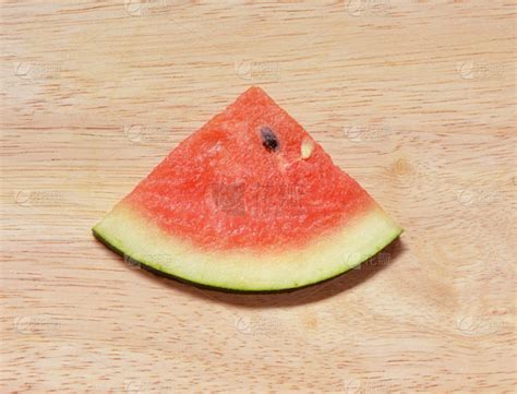 木制西瓜水平画幅素食无人果汁夏天特写甜点心清新