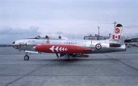 Rcaf Rcn Canadian Armed Forces Ct 33 Photo History 1960s 1990s