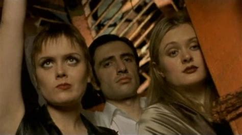Небо в алмазах - 1999: актеры, рейтинг и отзывы на канале Дом кино