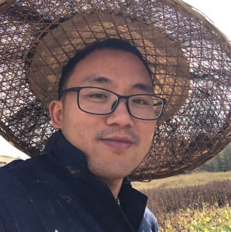 Peng Zhang Framer Framed