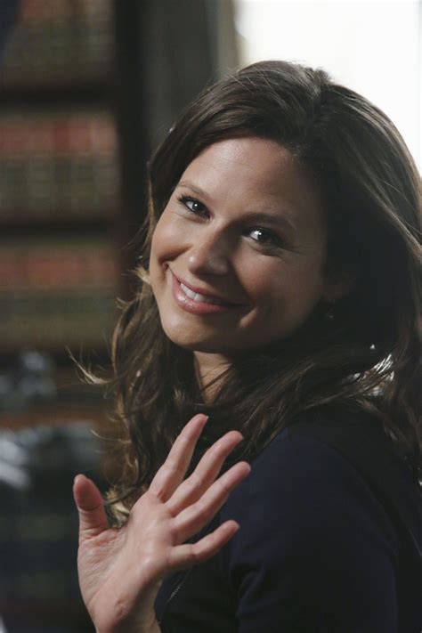 Scandals Katie Lowes On Quinns Insane Season How They Shot Those