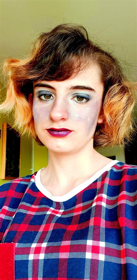 Dont Wear Makeup In General But I Try Things When I Question Myself