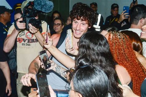 Quem é RAYE cantora recorde de indicações na história do BRIT