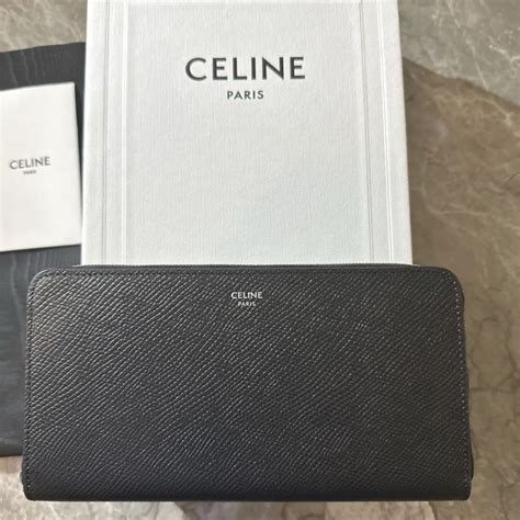 Celine ラージ ジップドウォレット ブラック メルカリ