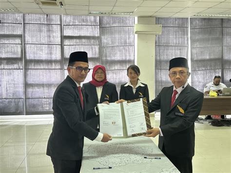 Rektor Lantik Dekan Tiga Fakultas Baru ITERA ITERA