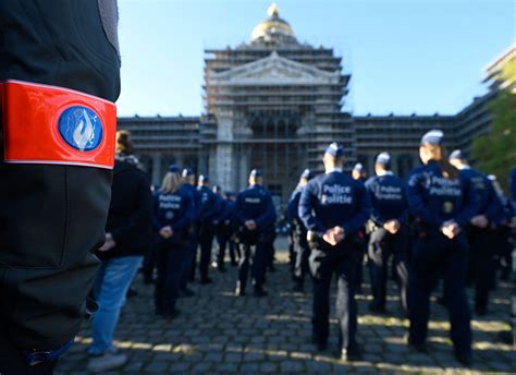 Policier Tué à Schaerbeek Yassine Mahi Reste En Prison Foto 7sur7be