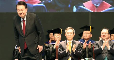 카이스트 학위수여식 참석한 윤석열 대통령