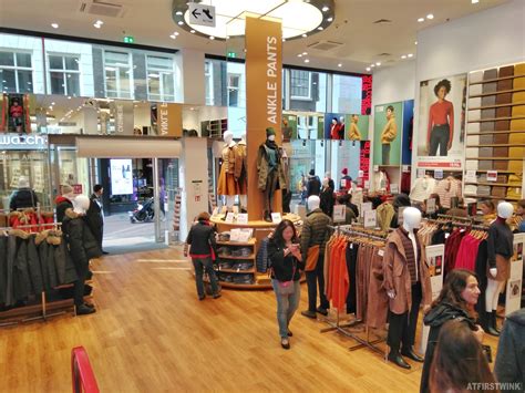 Uniqlo