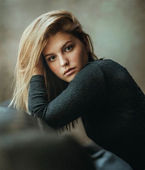Anne Foto And Bild Erwachsene Menschen Portraits Erwachsener