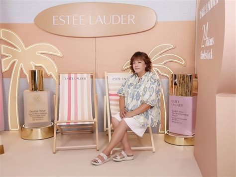 Celery 奇莉雅 輕鬆的星期六~♪♬♫♪♫ 小編帶著愉快的心情喝著咖啡打算來辦個小活動ჰჰჰ ‿ ჴჴჴ 這次活動很簡單哦 活動時間