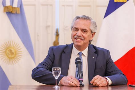 Tras la polémica con Kelly Olmos Alberto Fernández redobló la apuesta
