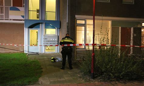23 Deceber Man Gewond Na Ontploffen Vuurwerkbom Zoetermeer