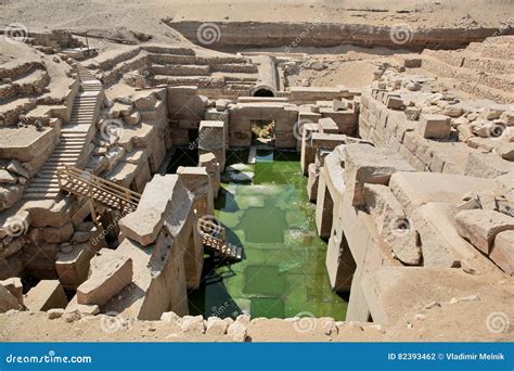Der Osirions Tempel Bei Abydos Ägypten Stockfoto Bild von geschichte