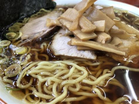三条市 笹舟 須頃店 ラーメン特大（ダブル） お麺でとうございます、2021年の初ラーメン。 大盛りユキヒロック