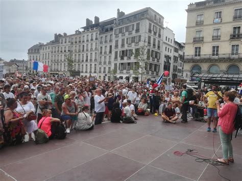 Bayonne Mobilisation Toujours Forte Contre Le Pass Sanitaire