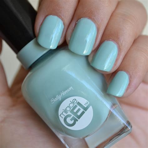 Aquaheart Sally Hansen Miracle Gel Nail Polish In B Girl Review