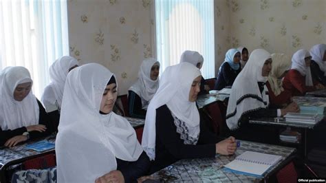 Kyrgyzstan A Bit Of Secularism For Religious Education Cabarasia