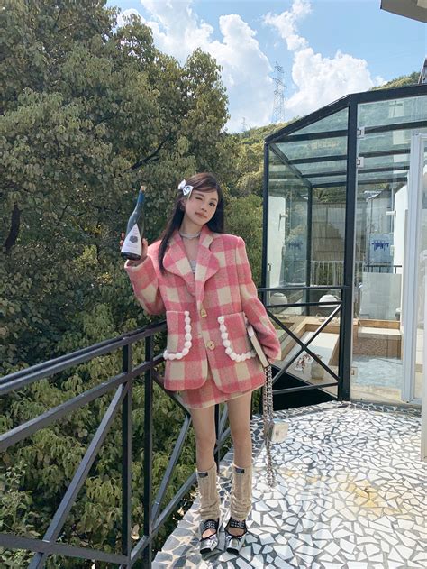 파스텔 핑크 깅엄체크 모직 자켓 미니스커트 셋업