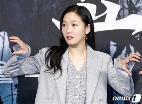 [뉴스1 ★]김고은 파묘서 신내림 받은 무속인 역…신이 내린 무쌍 미모 뉴스1
