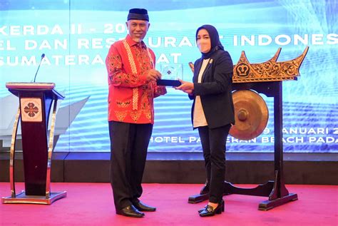 Gubernur Mahyeldi Ajak Pelaku Industri Pariwisata Kolaborasi Tingkatkan Kunjungan Wisata