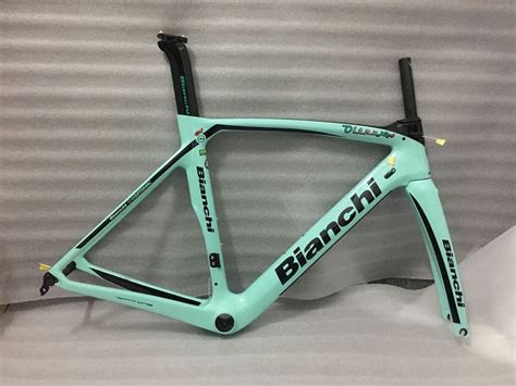 2019 Bianchi Oltre Xr4 Di2 Pedal Room
