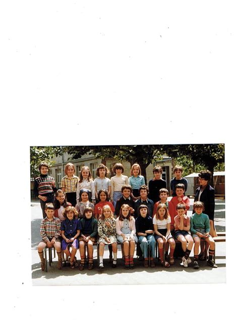 Photo de classe CE de école Du Centre Copains d avant