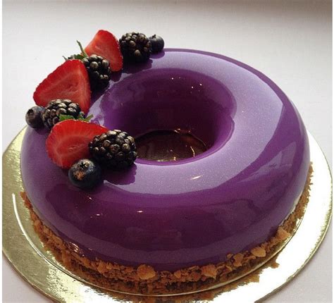 Глянцевые торты кондитера Ольги Носковой | Guilt free dessert, Desserts ...