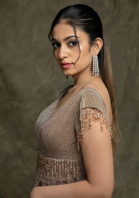 Priyanka K Portfolio Platinum Supermodels