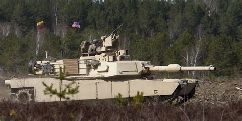 Завод по производству танков Abrams заполнен заказами из Польши и