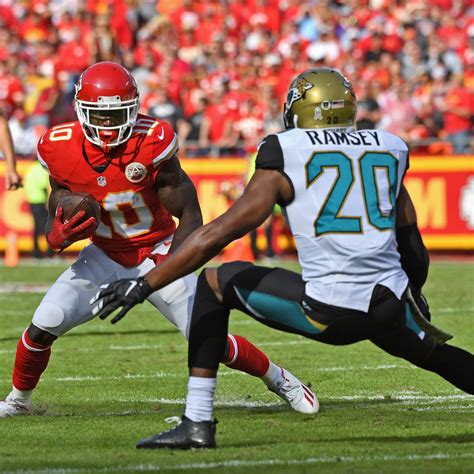 Bleacher Reports Expert Consensus Week 5 Nfl Picks News Scores