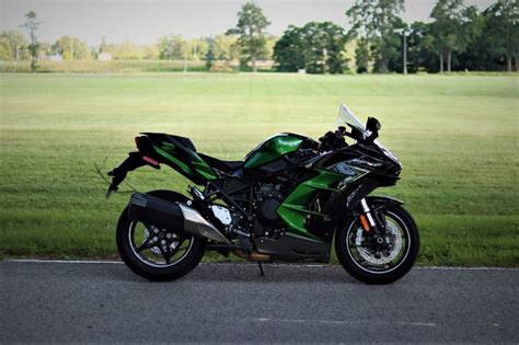 Review 2022 Kawasaki Ninja H2 Sx Se