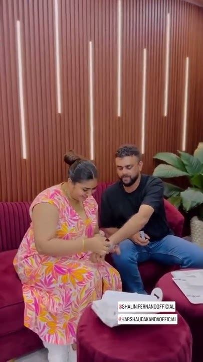 දෙරණ අවුරුදු කුමරිය ලෙස තේරී පත්ව දෙවෙනි ඉනිම කතාවේ ලිහිනිගේ චරිතයට පණ