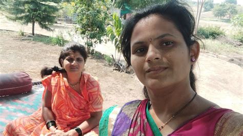 रेश्मा म्हणते माझ्या साडीला अजिबात हात लावायचा नाही Youtube
