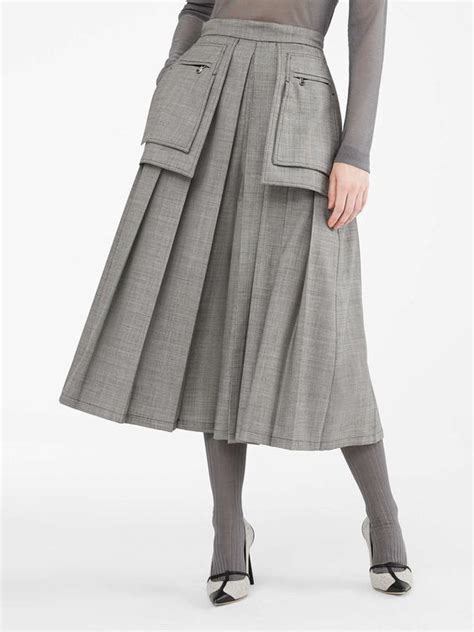 теплая деловая юбка с карманами | Skirt fashion, Fashion design clothes ...