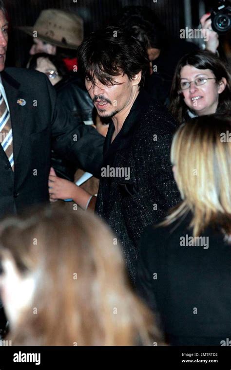 Jonny Depp Attends The European Premiere Of Tim Burtons Sweeney Todd