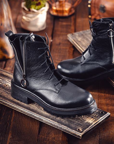 My Shoes My Shoes Georgia • ჩემი ქართული ფეხსაცმელი