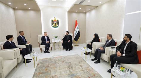 الحكيم يستعرض مع السفير الإيطالي تطورات المشهد السياسي في العراق