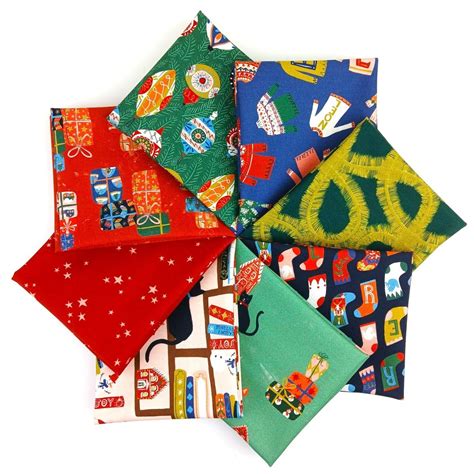 Fat Quarter Bundles To Build Your Quilting Fabric Stash