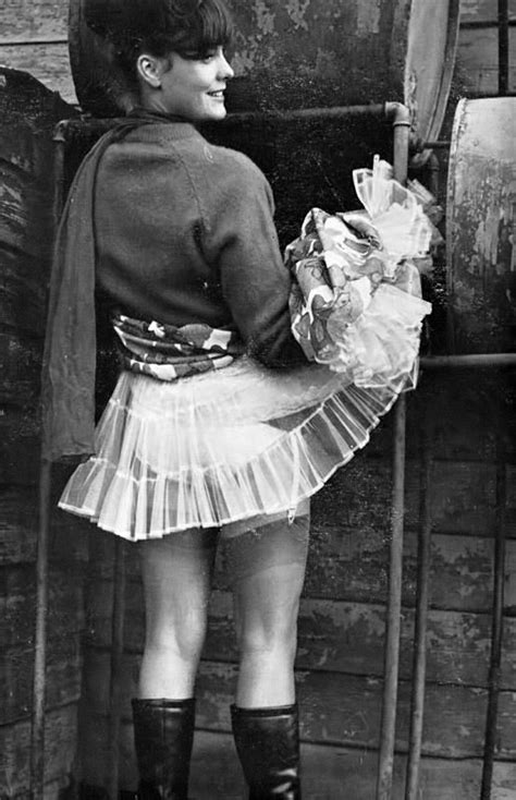 Helen Milligan Gallery — Vintage Fetish