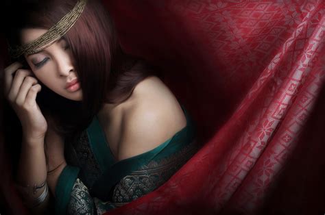 Fondos de pantalla mujer modelo rojo asiático fotografía Cabello negro boca Persona
