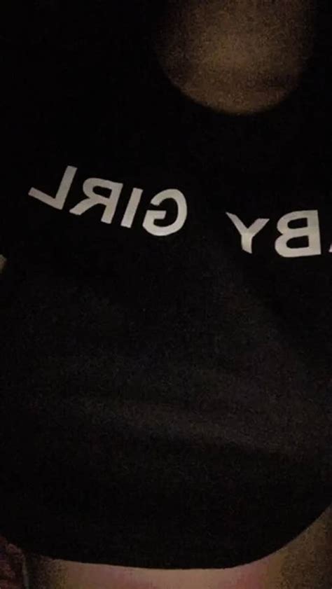 If 420 People Like My Tits Ill Let A Random Guy Cum On My Tits