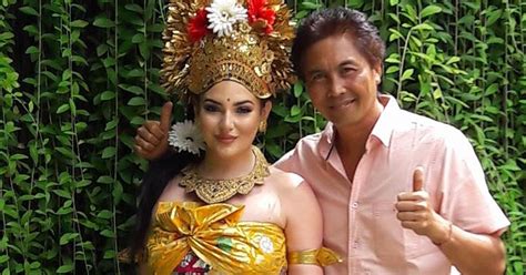 Cantiknya Putri Raja Arab Saudi Saat Mengenakan Pakaian Adat Bali