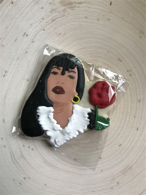 64 Best Selena Quintanilla Images On Pholder Selena Quintanilla Old