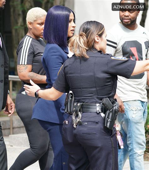 Cardi B Sexy Rapper Dealing With Legal Issues In Connection With A Fight At A New York City