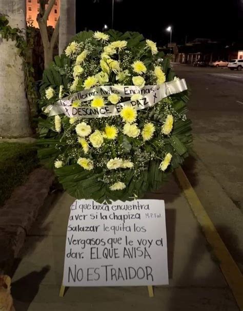 Con una corona fúnebre y una cabeza de cerdo presuntos criminales amenazaron a un funcionario