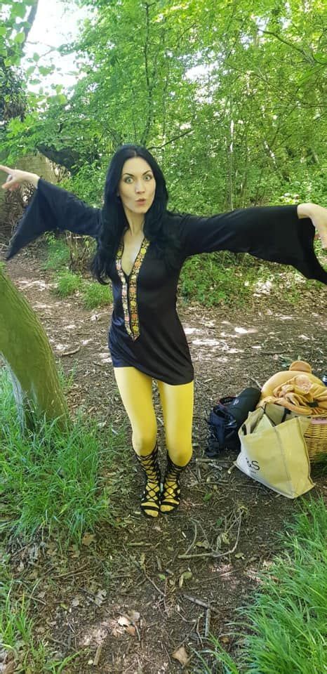 Rosie Cunningham New Video Shots Cunningham Rosalie Buy Tickets